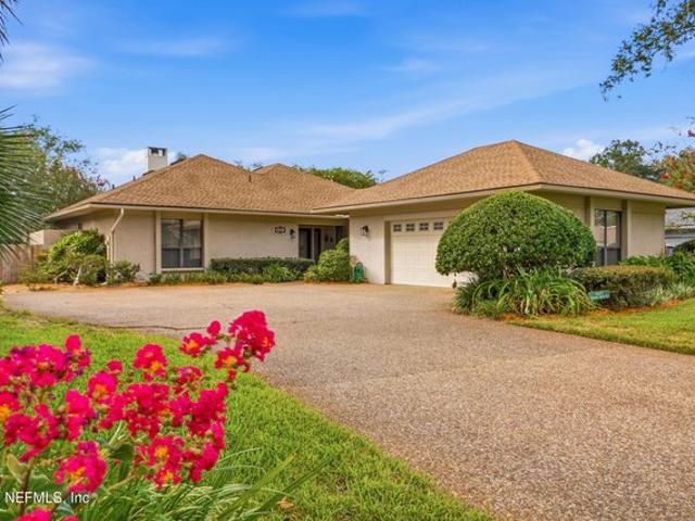 8237 Shadetree Ct, Jacksonville, FL 32256