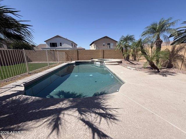 8237 W Quail Ave, Peoria, AZ 85382
