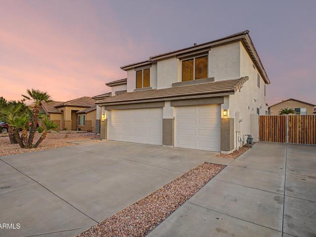 8237 W Quail Avenue