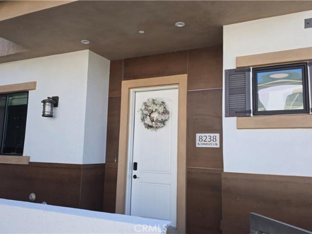 8238 N Sharuzi Ln, Northridge, CA 91325 | MLS #SR26095 | Compass