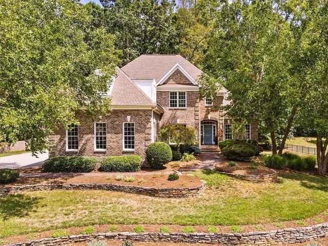 8238 Ipswich Ct, Summerfield, NC 27358