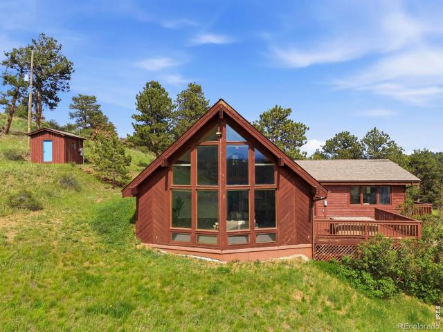 8238 Sugarloaf Road