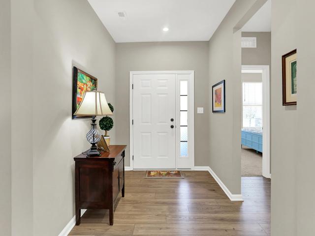 8239 Peggy Court