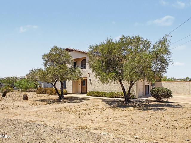 8230 e mcdowell road