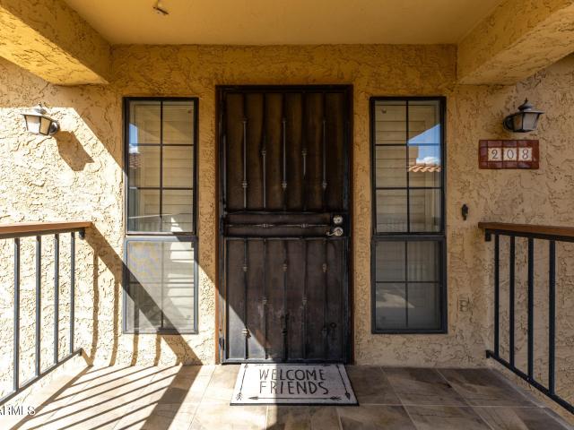 8231 N 21st Dr, Unit E208, Phoenix, AZ 85021 | MLS #7008 | Compass