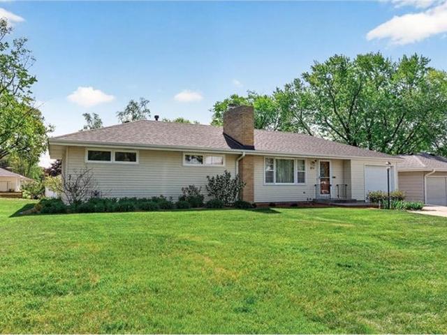 8231 Emerson Ave S, Bloomington, MN 55420