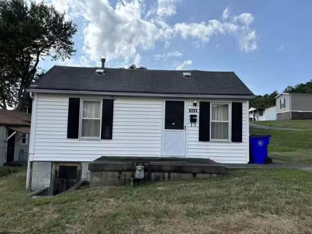 8231 Lightner Avenue, Stonewood, WV 26301 655242292