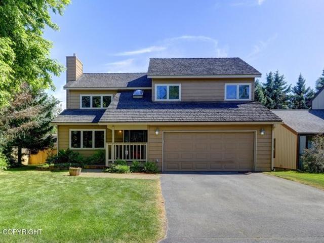 8231 Summerset Dr, Anchorage, AK 99518