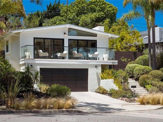 8231 W 83rd St, Playa Del Rey, CA 90293