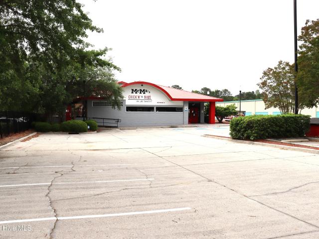 8232 Market Street