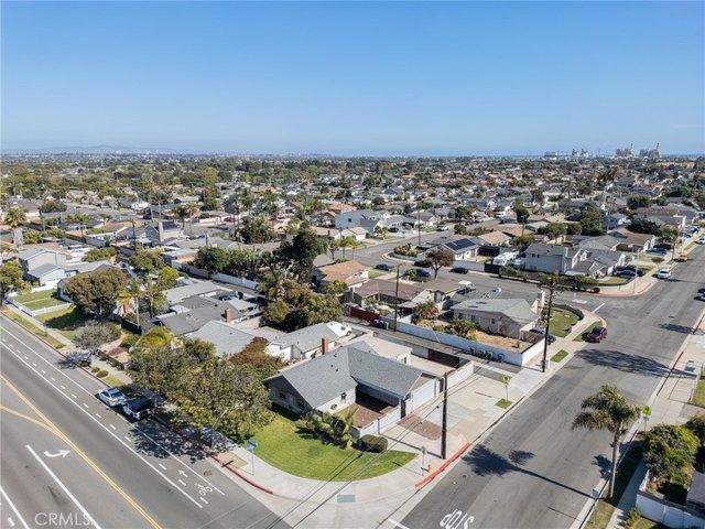 8232 Indianapolis Ave, Huntington Beach, CA 92646