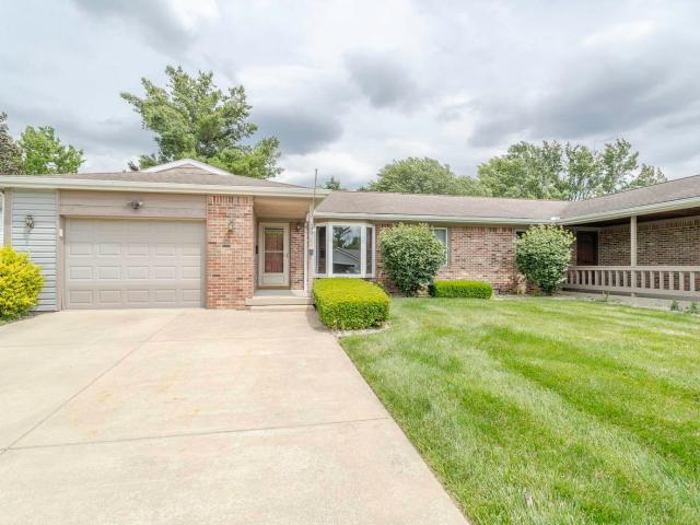 823 825 Woodmere Drive
