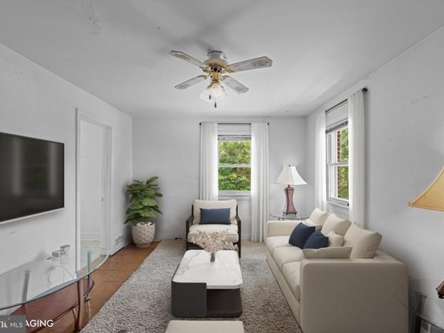 823 Cox Ave, Hyattsville, MD 20783