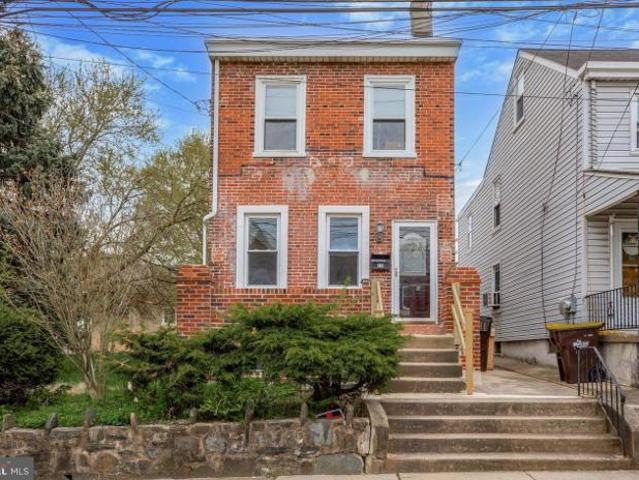 823 Coates St, Bridgeport, PA 19405