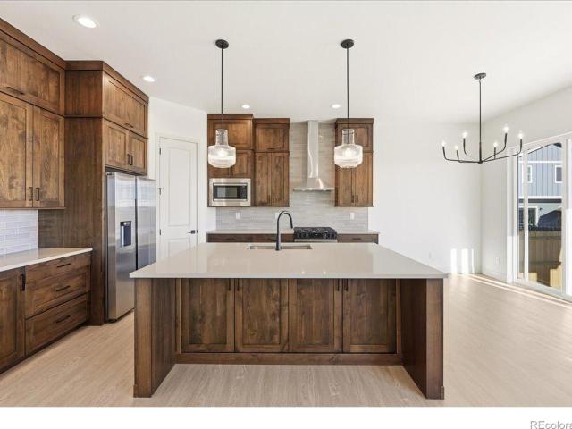 823 Clydesdale Drive