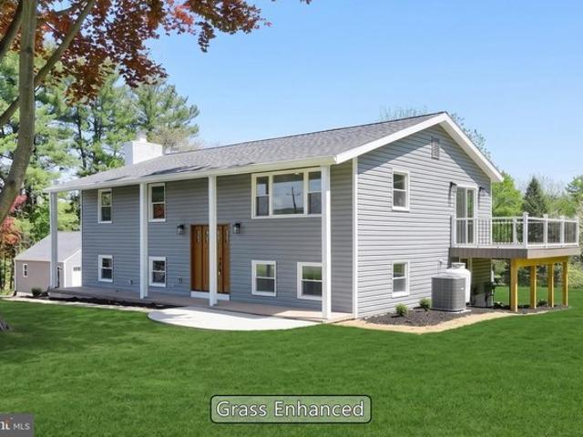 823 Baltimore Rd, Dillsburg, PA 17019