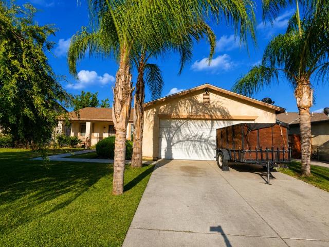 823 Deer Ridge Drive