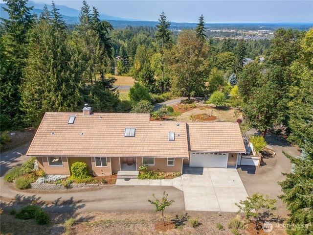 823 Fox Hollow Rd, Sequim, WA 98382