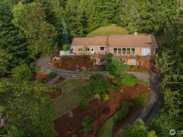 823 Fox Hollow Road