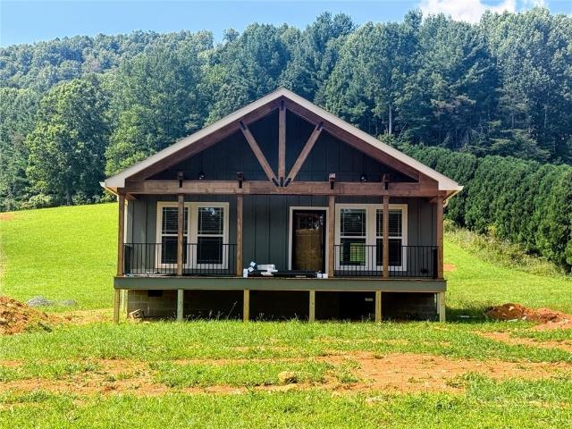 823 Flat Rock Road