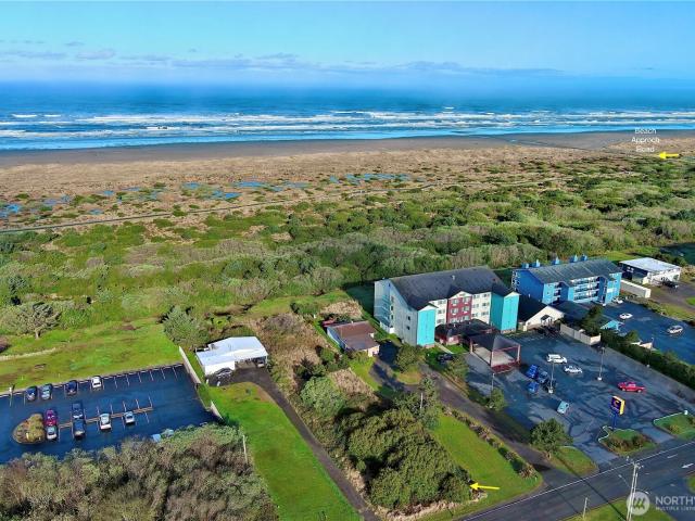 823 Ocean Shores Boulevard NW