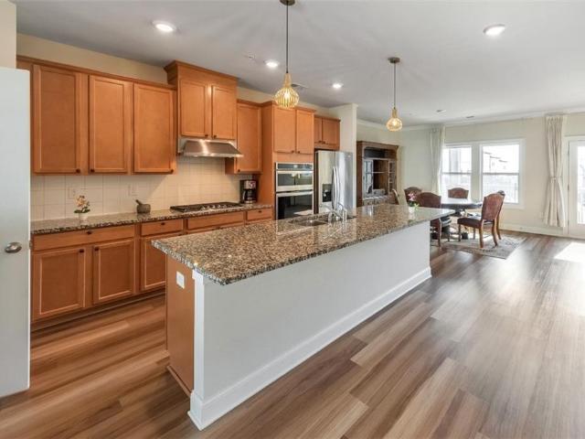 823 Mackay Crk, Woodstock, GA 30188 | MLS #7716 | Compass
