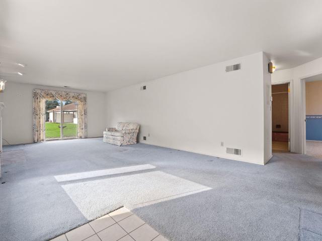 823 Spruce Lane