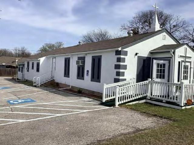 823 W Danieldale Road