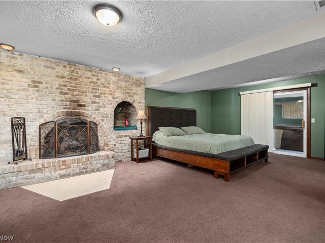 823 Willow Hollow Court