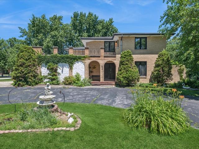823 Tenuta Court
