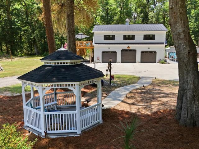 8246 Oyster Factory Road