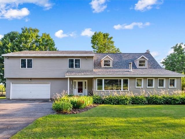 8246 Edwards Rd, Rome, NY 13440