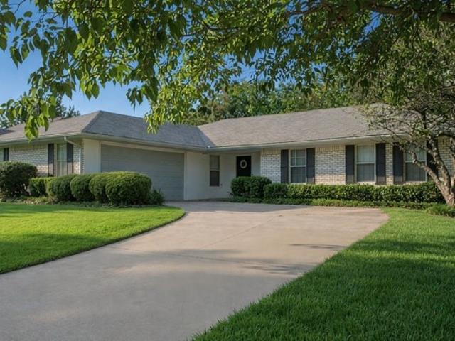 8248 Bobwhite Dr, Frisco, TX 75034