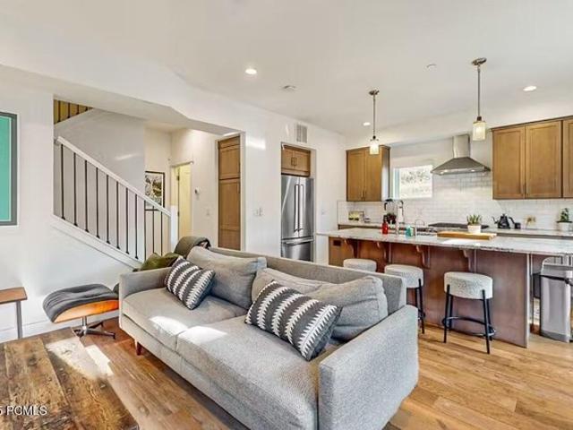8249 N Sandalwood Ln, Park City, UT 84098