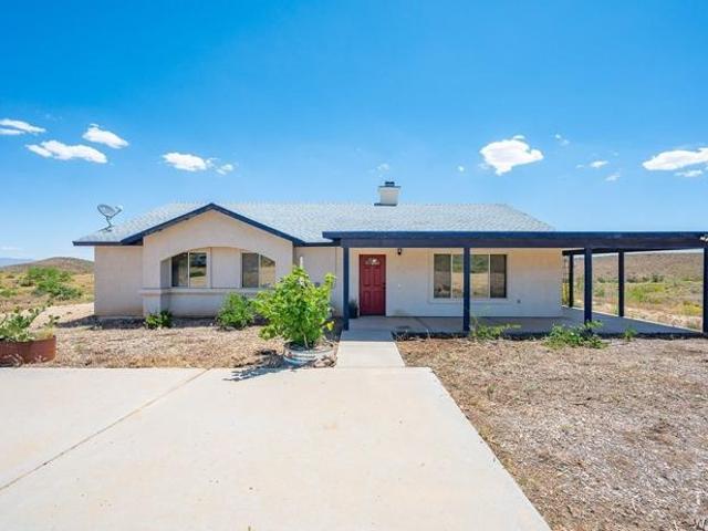 8240 N Pulpit Rock Rd, Kingman, AZ 86409