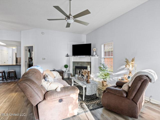 8240 Cross Point Drive