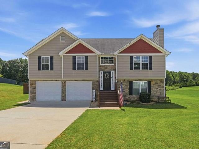 8241 Mountain Glen Dr, Clermont, GA 30527