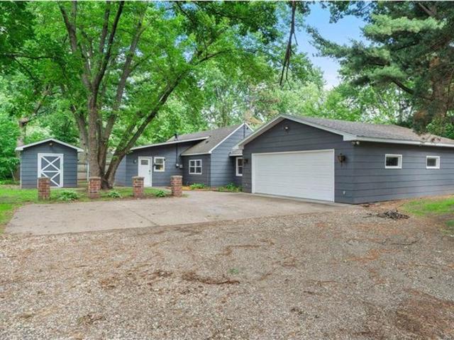 8241 Eastwood Rd, Saint Paul, MN 55112