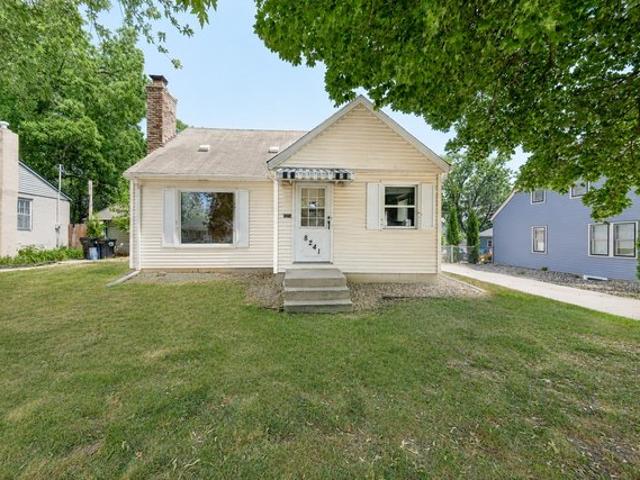 8241 Wentworth Ave S, Bloomington, MN 55420