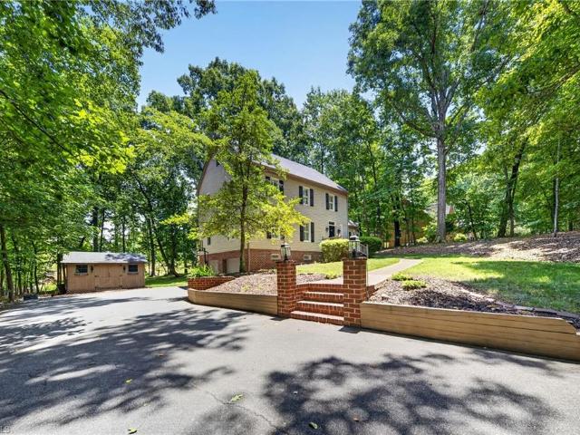 824 Cedar Creek Drive