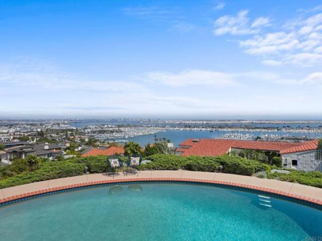 824 Armada Terrace, San Diego, CA 92106