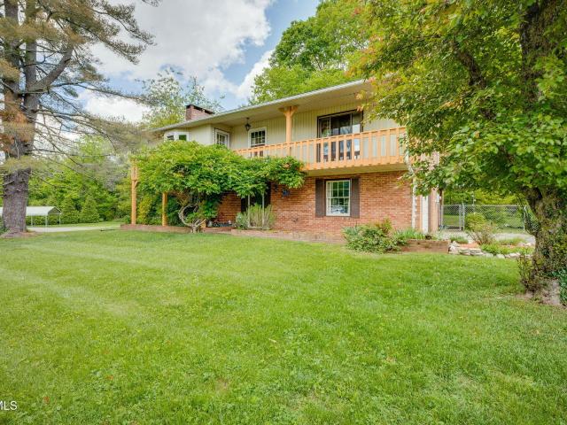 824 Balsam Circle