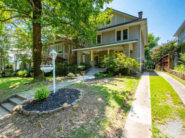 824 Beechwood Street