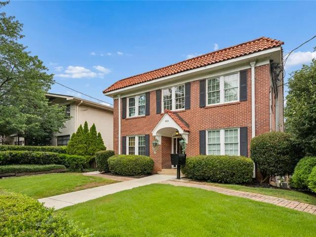 824 Greenwood Avenue NE 9