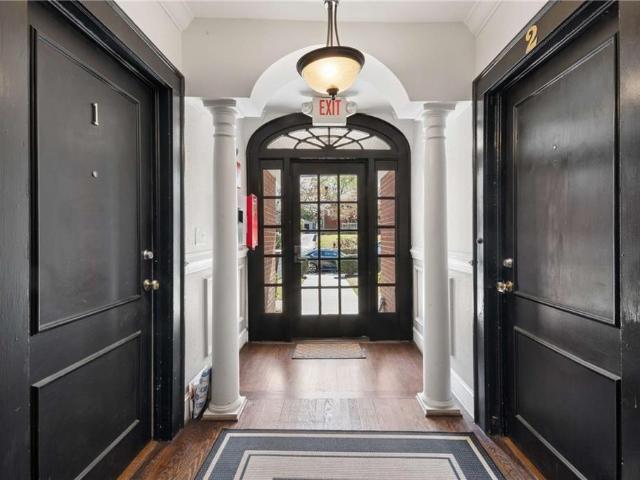 824 Greenwood Avenue NE 3