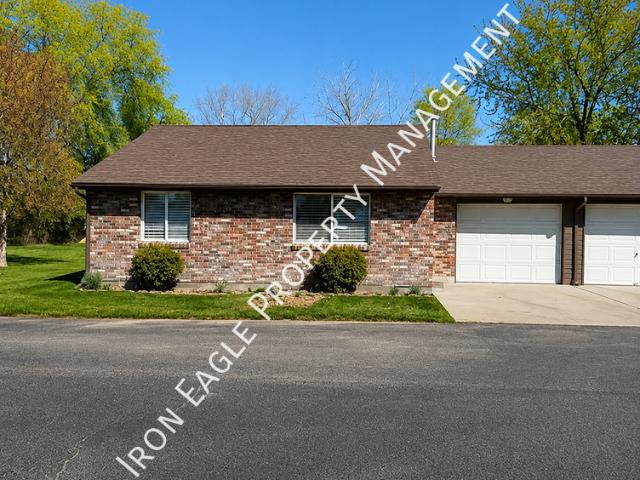 824 E Hawaii Ave, 2 beds, 1 full bath
