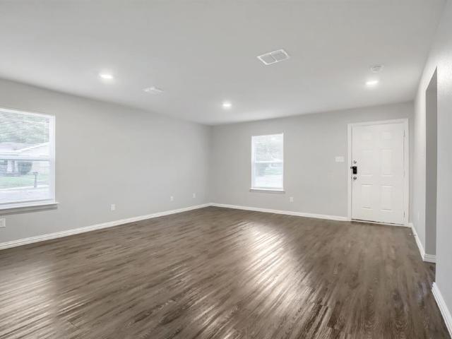 824 E Pecan Avenue # 828