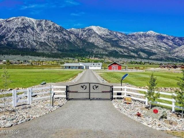 824 Eagle Meadows Ln, Gardnerville, NV 89460