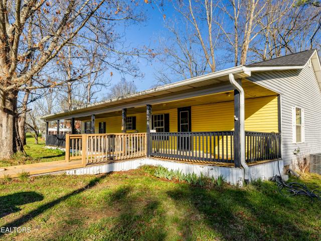 824 Edna Garland Rd