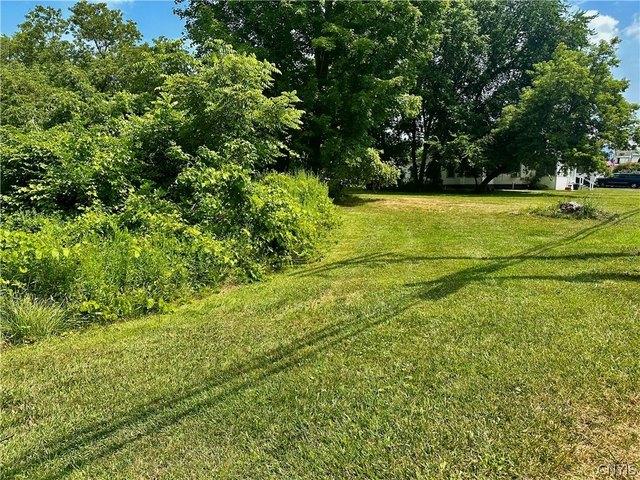 824 Hannibal St, Fulton, NY 13069